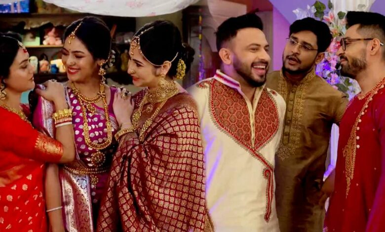 Gaatchora : সিংহরায় বাড়িতে বিয়ের সানাই! একসাথে সাত পাকে বাঁধা পড়ল ...